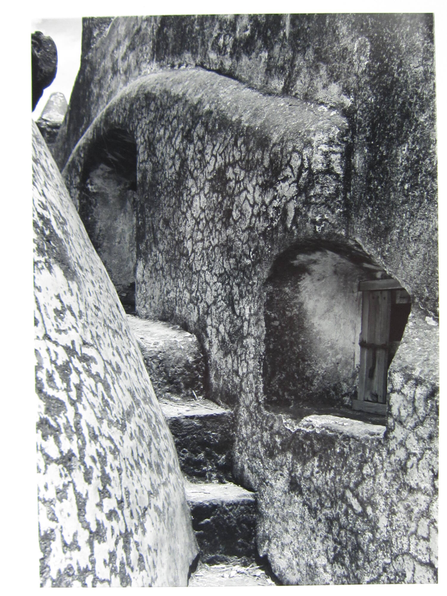 Window to the Choir – Works – The Nelson-Atkins Museum of Art